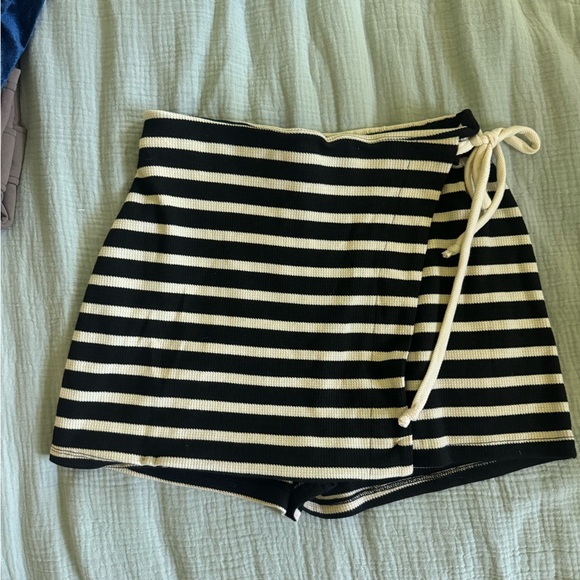 Skirts | Kirious Striped Black And White Knit Skort | Poshmark